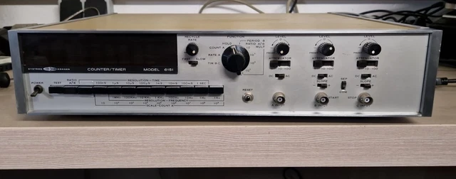 SYSTRON DONNER MODEL 6151 Frequenz Counter/Timer 100% Ok EUR 149,99 ...