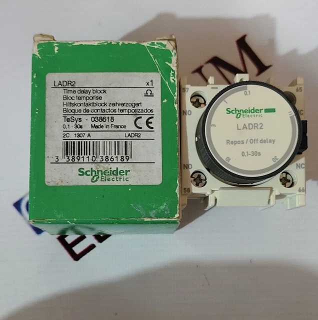 SCHNEIDER ELECTRIC LADR2 Add On Contactor Timer Timing 0.1S-30S Fast ...