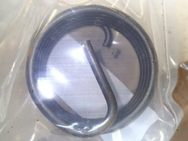 SCHENKELFEDER FEDER MAGIRUS Deutz 02238021 Oldtimer LKW Schlepper NOS ...