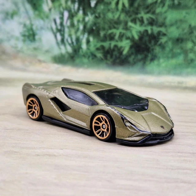 HOT WHEELS LAMBORGHINI Sian FKP37 Diecast Model 1/64 (4) Excellent ...