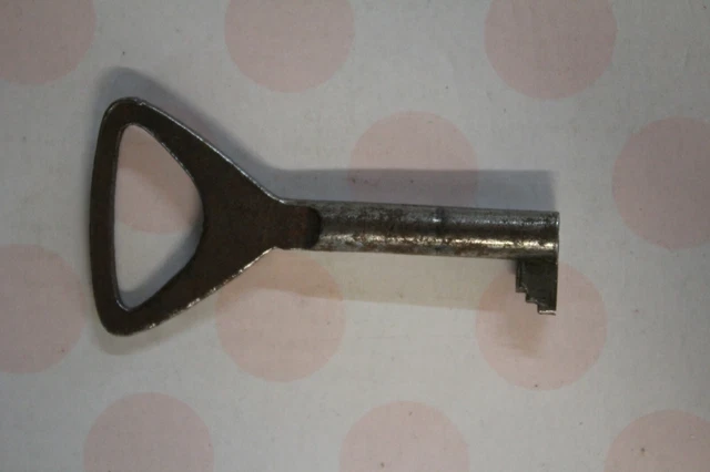 ANTIK SCHLÜSSEL HOHLDORNSCHLÜSSEL Eisenschlüssel Bartschlüssel Möbelschlüssel 47 EUR 3,00 ...