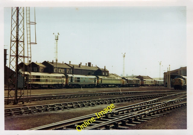 RAILWAY PHOTO 6X4 D5564 D5857 D1781 D6947 Stratford MPD 27/7/69 £4.00 ...