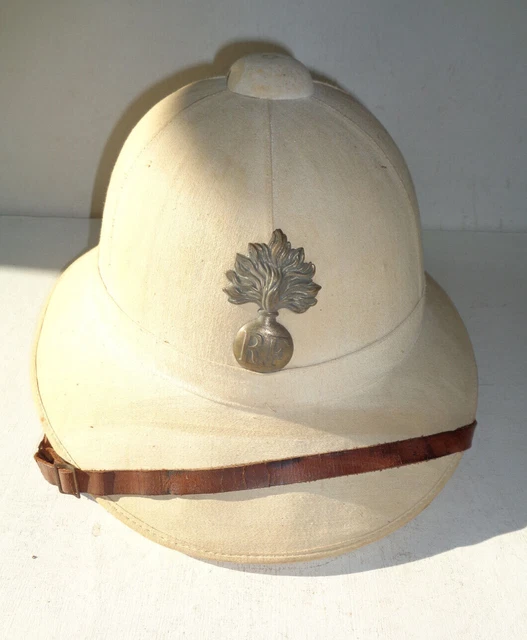 CASQUE COLONIAL DE la Gendarmerie modèle 31, France. Trés bon état. EUR ...