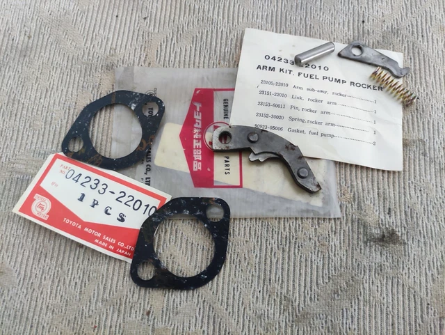 NOS TOYOTA トヨタ FUEL PUMP ROCKER ARM KIT PUBLICA 1000 KP30 Engine 2K ...