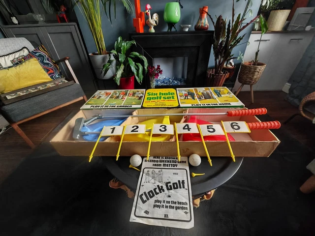 WEMBLEY SIX HOLE Golf Set Retro Game 1972 RARE Complete FREE UK POSTAGE ...