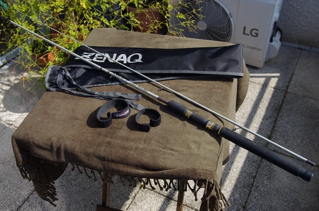 ZENAQ SHORE ASSAUT 88 MH canne spinning / ZENAQ spinning rod EUR 175,00 ...