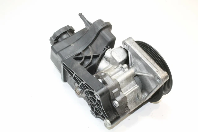 MERCEDES-BENZ SLK R172 A0064664701 power steering pump 2.10 diesel ...