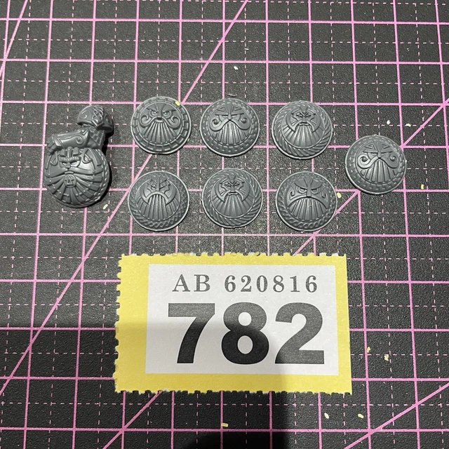 DWARF ROUND SHIELDS Warhammer Old World/AOS Conversion Spare Parts Bits ...