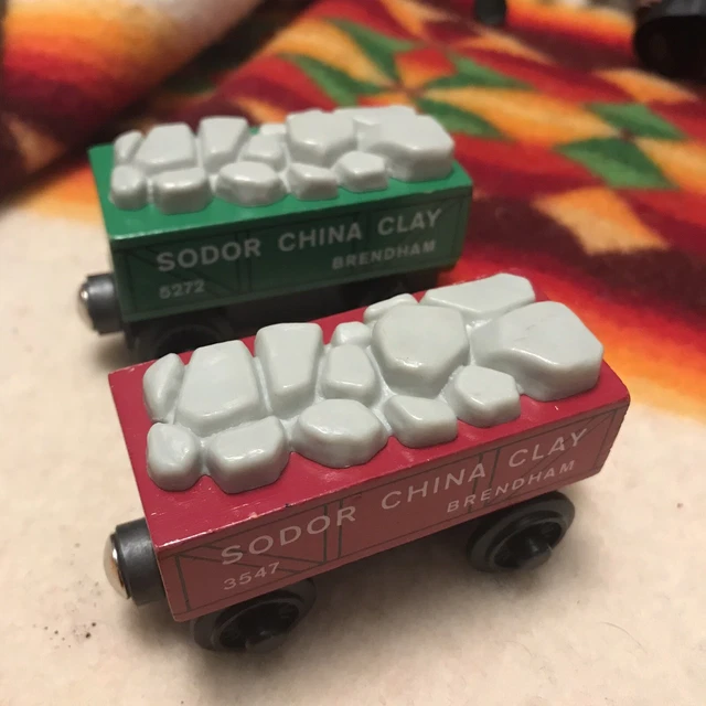 THOMAS & FRIENDS Wooden Railway Red Green Sodor China Clay Train Tank ...