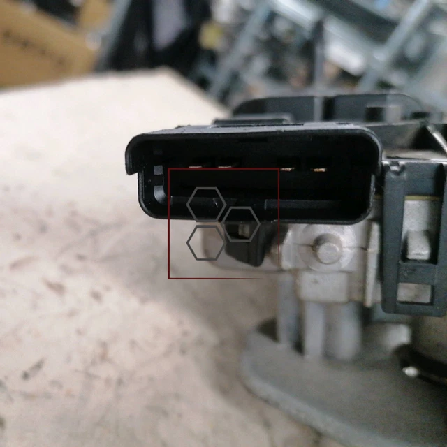 9673222580 MOTEUR ESSUIE-GLACE av pour PEUGEOT 208 PureTech Turbo 110 S ...