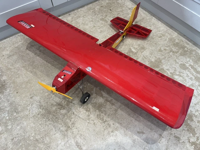 BRIAN GASKIN AEROBATIC RC Plane 129cm Span Roxxy Brushless ESC Servos £ ...