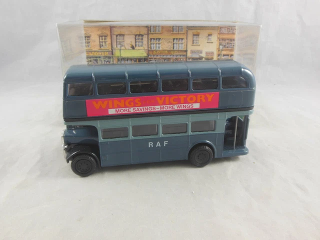 CORGI CLASSICS D599/12 AEC Regent Bus 50th Anniversary Battle of ...