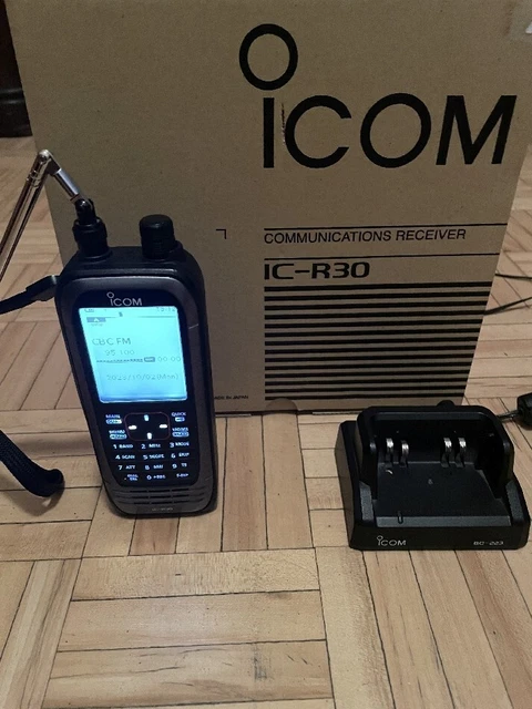 ICOM IC-R30 WIDE Band FM/AM/SSB/CW Scanner Handheld Receiver Radio ...
