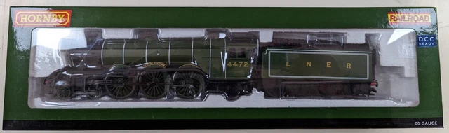 HORNBY R3086 RAILROAD LNER, A1 Class, 4-6-2,4472 'Flying Scotsman ...