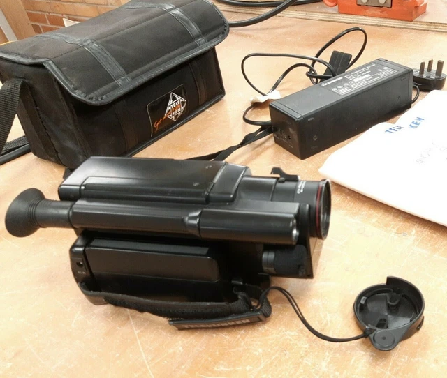 VINTAGE TELEFUNKEN VHS-C HQ Video Movie Camera Recorder 2895AF £20.00 ...