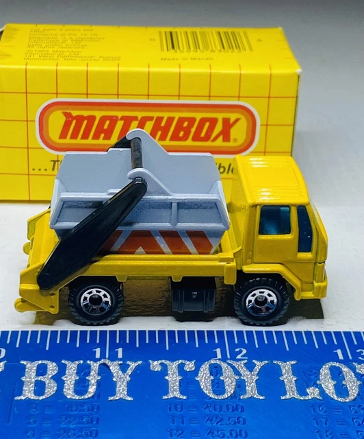MATCHBOX MB70 FORD Cargo Skip Truck 1986 & Original Box MINT HTF ...