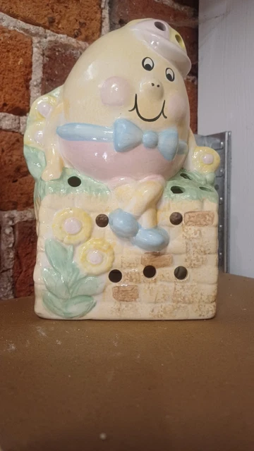 VINTAGE PIGGERY POTTERY - Barbara Winrow Humpty Dumpty Night Lamp Mains ...