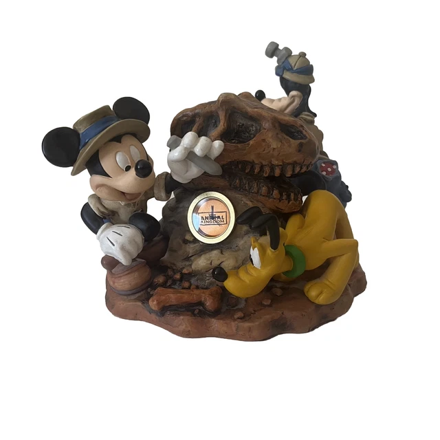 DISNEY ANIMAL KINGDOM Big Dig In The Boneyard Dinosaur Mickey Mouse ...