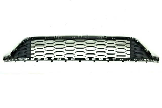 GENUINE VW GOLF 7 VII R-Line 2017 Grille Bumper 5G0853677AC Grill £77. ...
