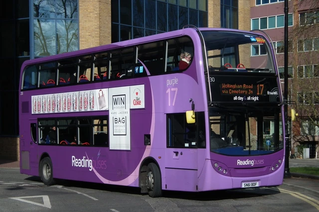 READING BUSES SN61BDF Bus Photo Ref P1396 EUR 3,79 - PicClick FR