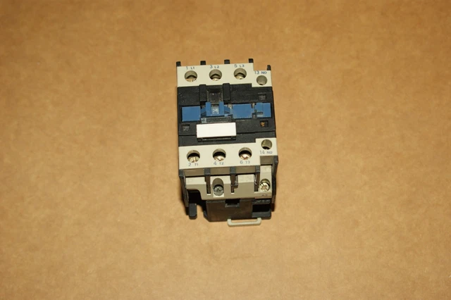 CONTACTEUR DE PUISSANCE relais TELEMECANIQUE - LC1D3210 M5 220-230V ...