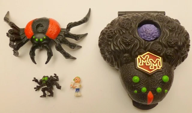 MIGHTY MAX DOOM Zones Series 1 Arachnoid Spider Complete Play set £25. ...