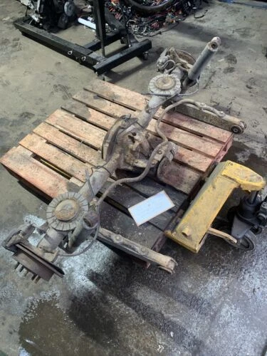 JEEP CHEROKEE KJ 2.8 Crd Automatic Rear Axle Diff Differential 2003 £ ...