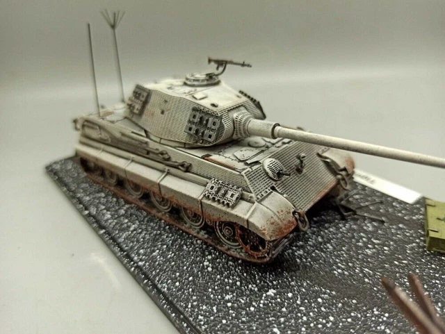 1/72 WWII GERMAN Army Sd.Kfz.182 Tiger II Tank Berlin 1945 Finished ...