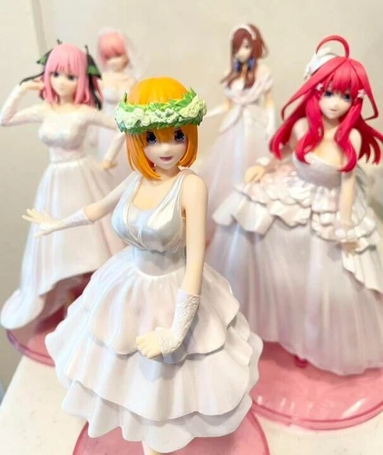 THE QUINTESSENTIAL QUINTUPLETS Itsuki Nakano Ichika Yotsuba Figure ...