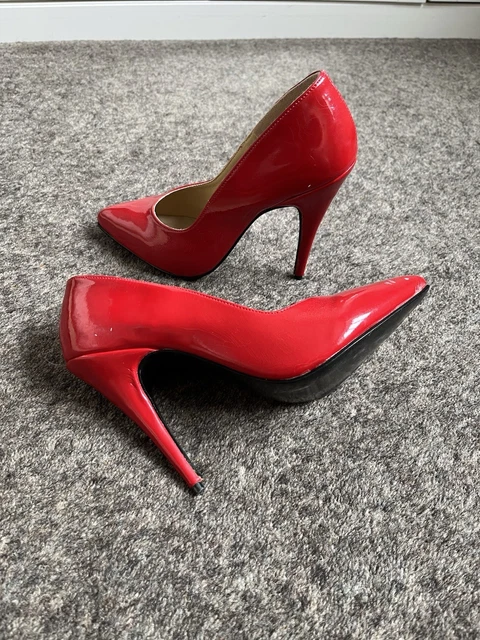 VINTAGE HIGH HEEL Stiletto Court Shoes. 80s. Red Patent. Size 4. Rare £ ...