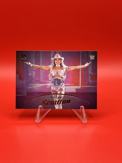 2023 CHRONICLES WWE Luminance bronze Tiffany Stratton #168 EUR 5,52 ...