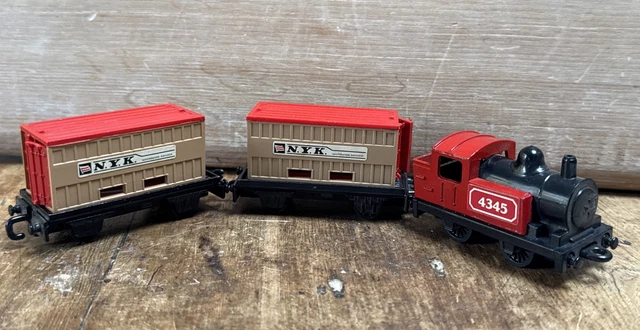 MATCHBOX STEAM LOCO & 2x No.25 Flat Cars & Containers, ‘N.Y.K, 1977/78 ...