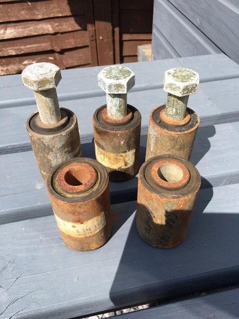 FORD CARGO SPRING Eye Bushes 6146142 X5 £55.00 - PicClick UK