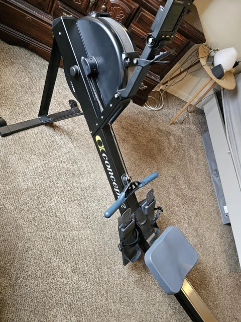 CONCEPT2 ROWERG MODEL D Indoor Rowing Machine with PM5 - Black $900.00 ...