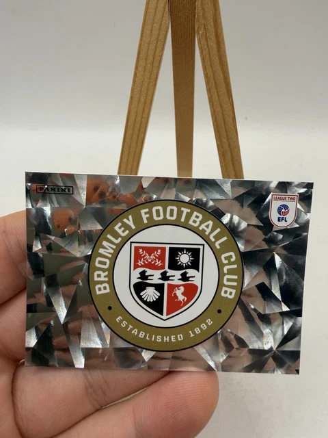 PANINI EFL 2025 - 26 STICKER Bromley Football Club Badge #709 FOIL £1. ...
