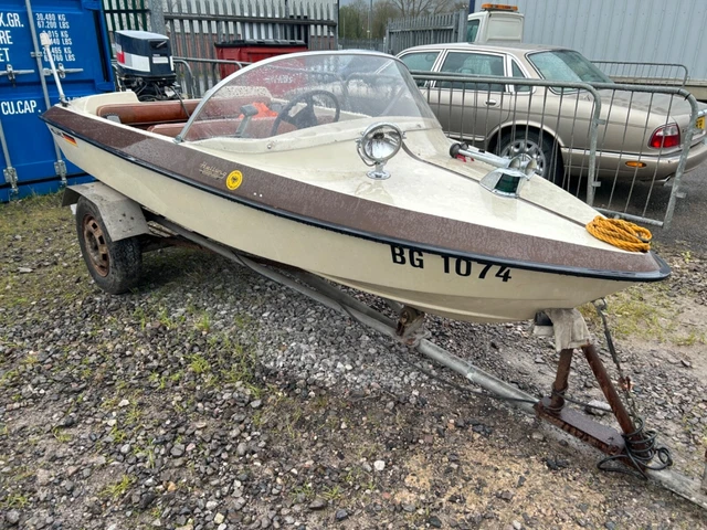 BARN FIND SPEED Boat 14ft Hellwig German Barn Find £102.00 - PicClick UK