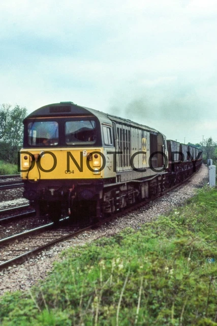 UK DIESEL TRAIN Railway Photograph Of Class 58 58034 Loco. Rm58-147 £1. ...