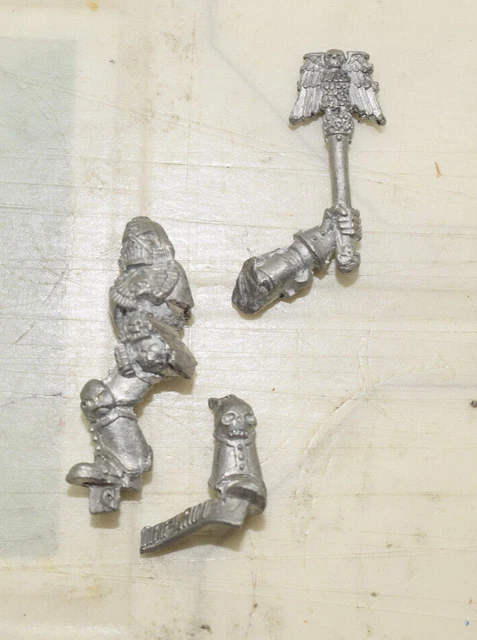 WARHAMMER 40K 2ND Edition Metal Space Marine Chaplain Body £12.99 ...