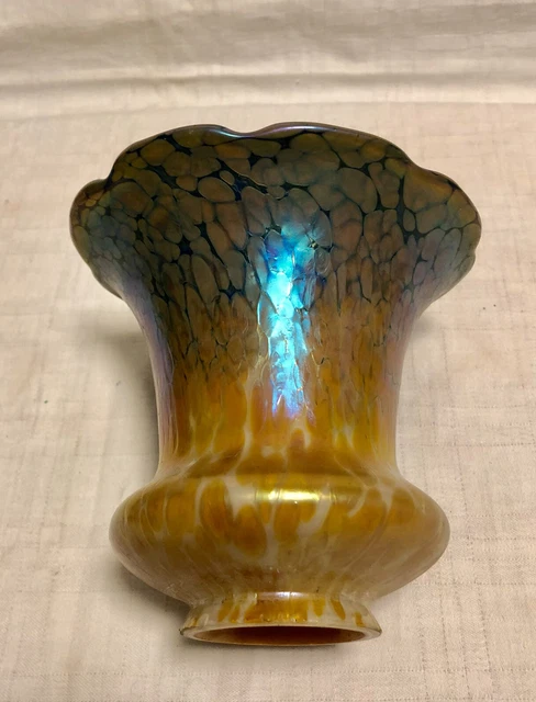 JUGENDSTIL LÖTZ LAMPENSCHIRM Glas irisierend Loetz lamp shade ...