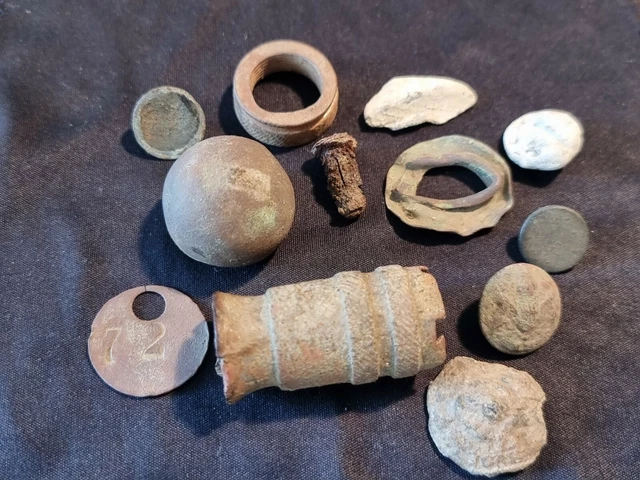 METAL DETECTING FINDS lot as photos all found in the York area ...