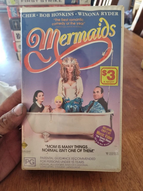 RARE VHS VIDEO Tape MERMAIDS Ex-Rental Clamshell Cher Ryder Roadshow ... RARE VHS VIDEO Tape MERMAIDS Ex-Rental Clamshell Cher Ryder Roadshow ...