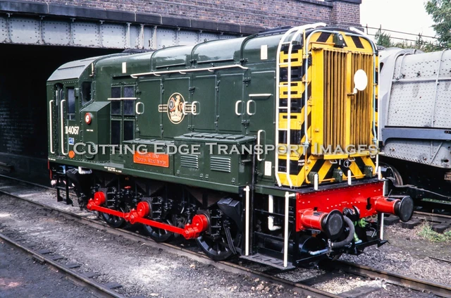 ORIGINAL RAILWAY SLIDE: Class 08 D4067 at Loughborough GCR 1989 D-334 £ ...
