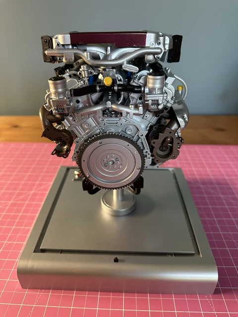 NISSAN GT-R R35 Engine VR38DETT. 1/5 Scale. Deagostini Eaglemoss ...