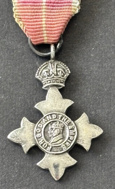 GENUINE GEORGE V Miniature MBE Medal Member Of British Empire Mounted ...