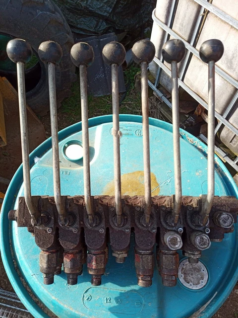 USED HYDRAULIC VALVE lever spool block for loader hiab palfinger atlas ...