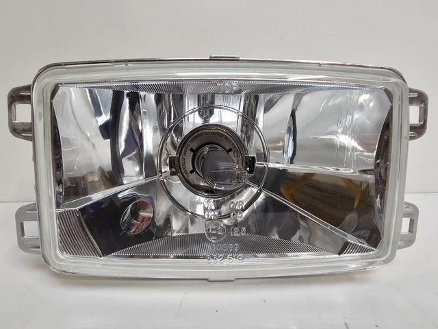 GENUINE JOHN DEERE Compact Tractor Headlight LVA14946 2027R 2032R 2036R ...