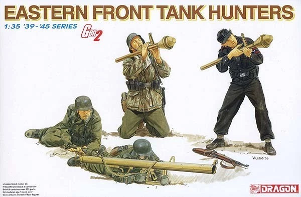 DRAGON 6279 1/35 German Anti-Tank Soldier Eastern Front £83.22 ...