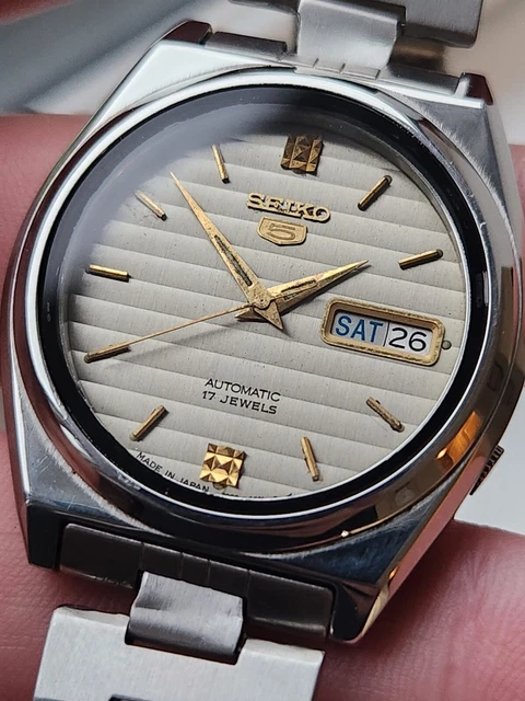 VINTAGE 1984, SILVER, SEIKO 5 Men's Automatic Day/Date Watch, 7009-876J ...