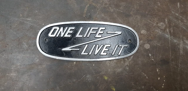 LAND ROVER SERIES Defender One Life Live It Badge £20.00 - PicClick UK