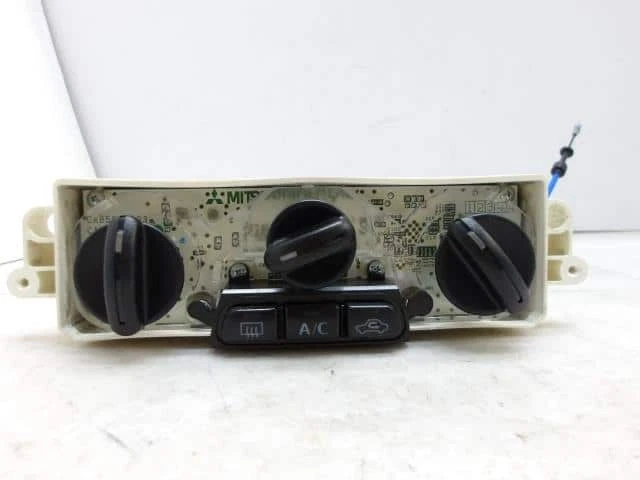 MITSUBISHI COLT 2010 DBA-Z21A A/C Control Panel 7820A025 [Used ...